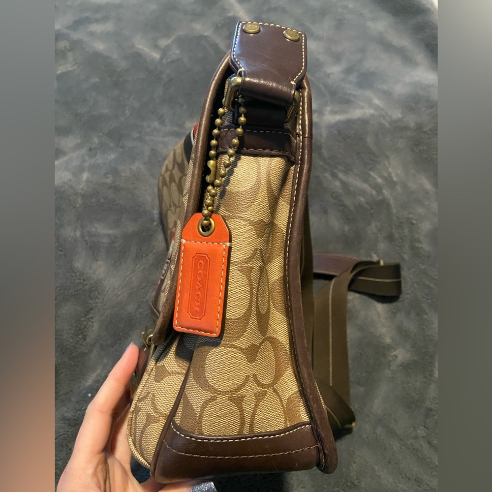 Coach Messenger Bag - Gem